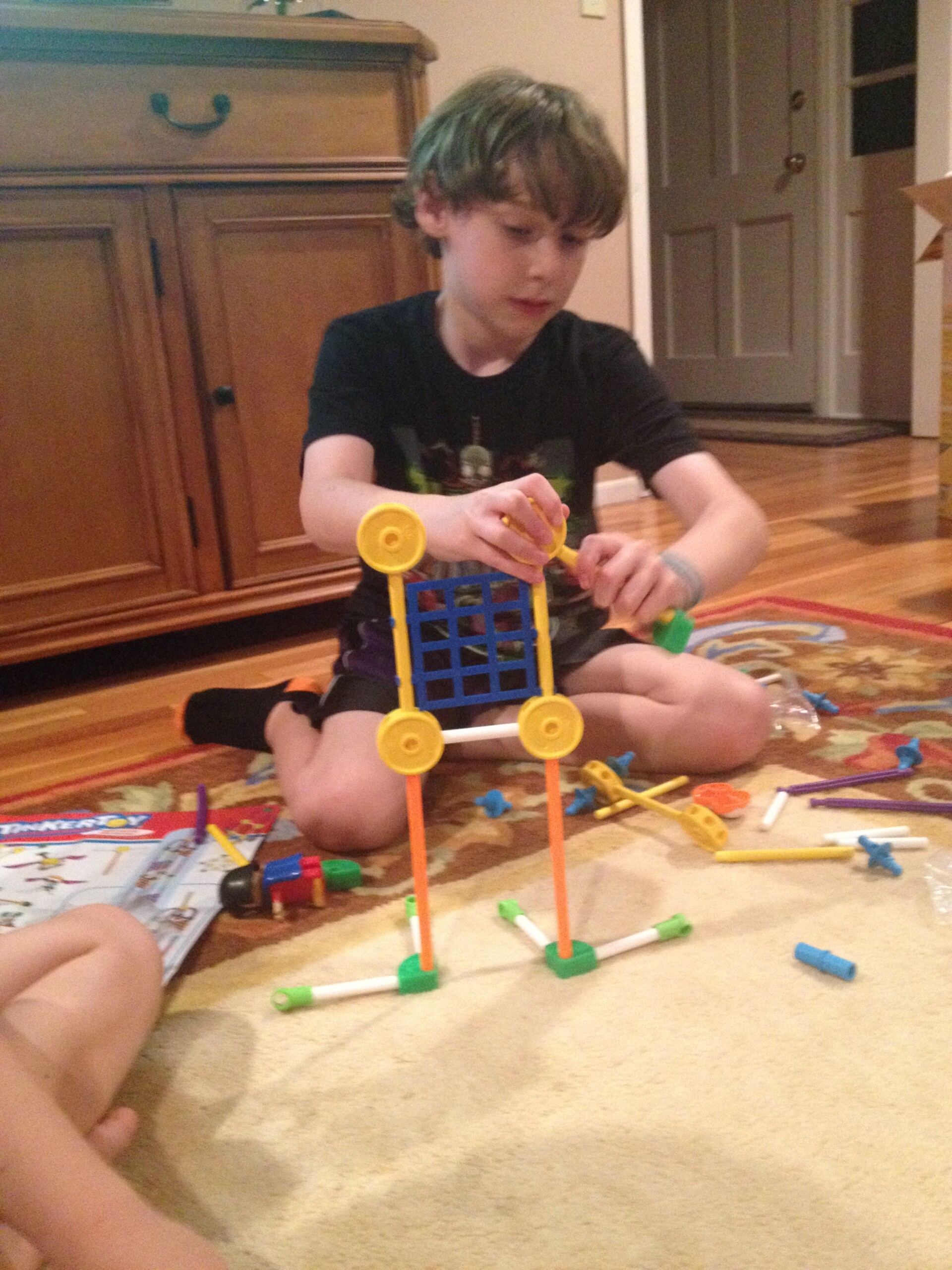 No Matter How Old Your Kids Are, Tinkertoys Are Actually Pretty Darn ...