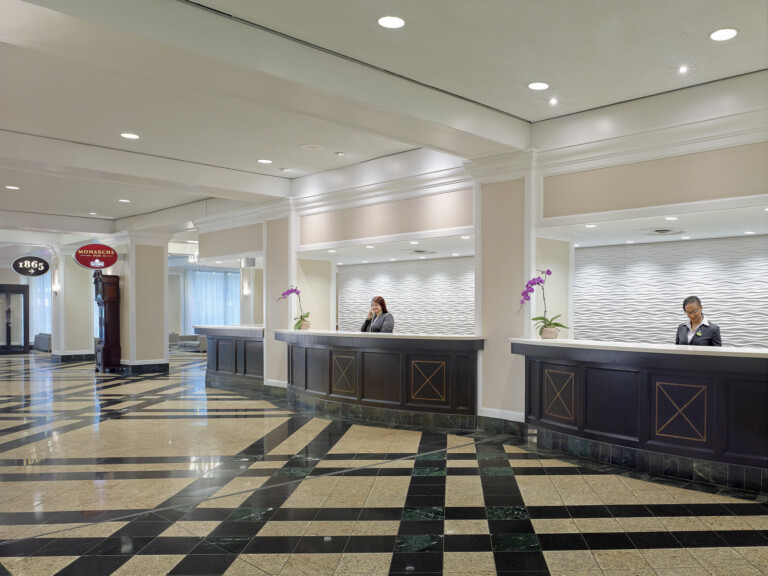 Canada Road Trip, Part 3 - The Eaton Chelsea Review - Mommy's Busy, Go ...