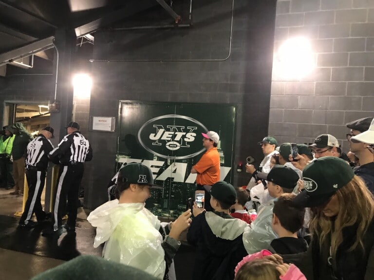 My New York Jets VIP Experience at MetLife Stadium - MommysBusy.com