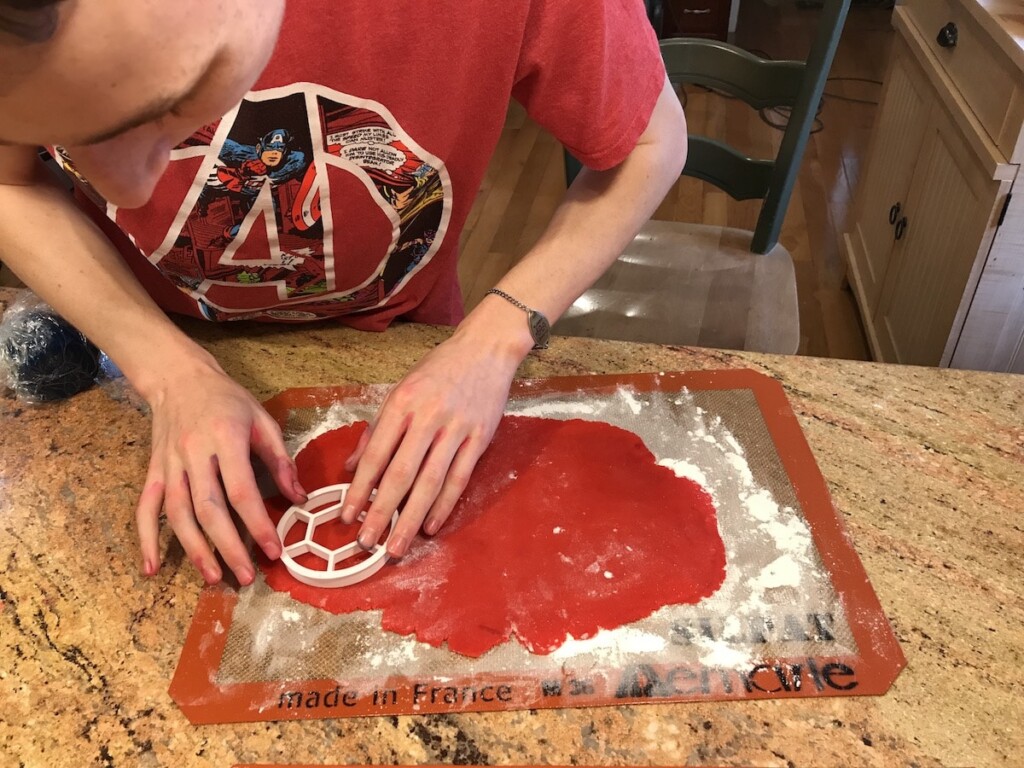 Eat It, Thanos. I Made Infinity Stone Cookies! - MommysBusy.com