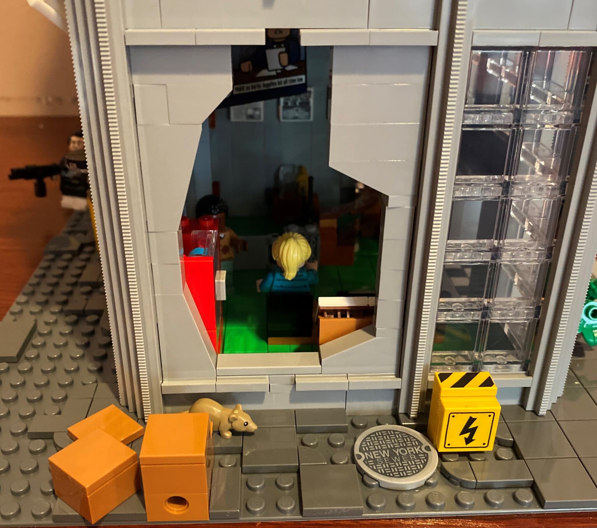 Lego Daily Bugle Review - It's Better Than Awesome - MommysBusy.com